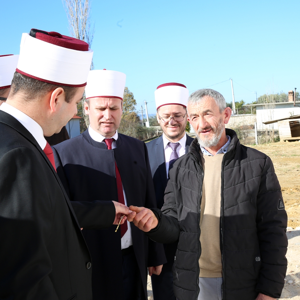Inaugurohen shtëpitë e rindërtuara nga tërmeti i 2019-tës – Komuniteti ...
