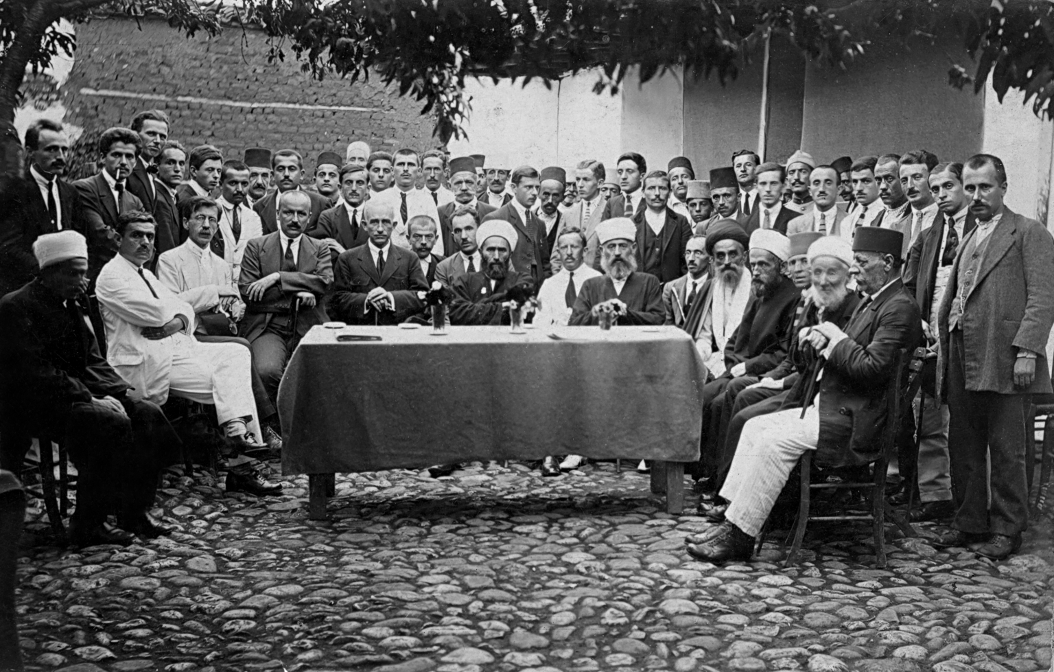 100 VJET NGA THEMELIMI I KOMUNITETIT MYSLIMAN TË SHQIPËRISË ...