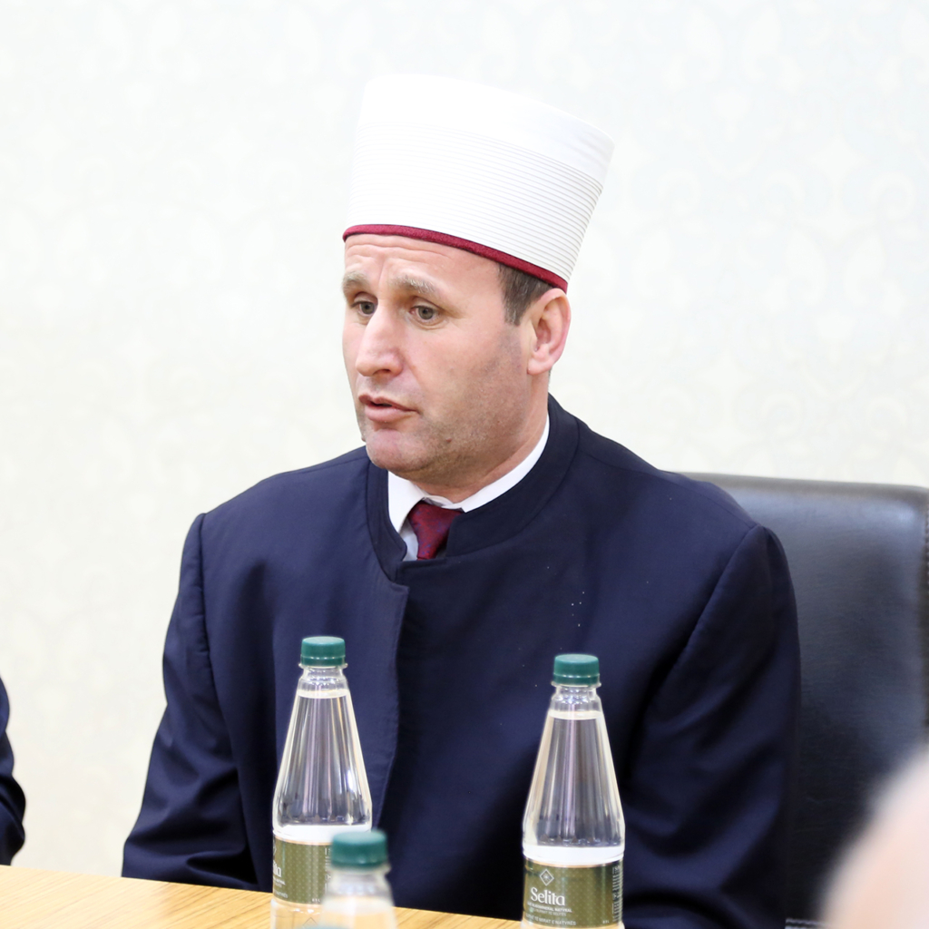 Prezantohet myftiu i ri i Tiranës – Komuniteti Mysliman i Shqipërisë